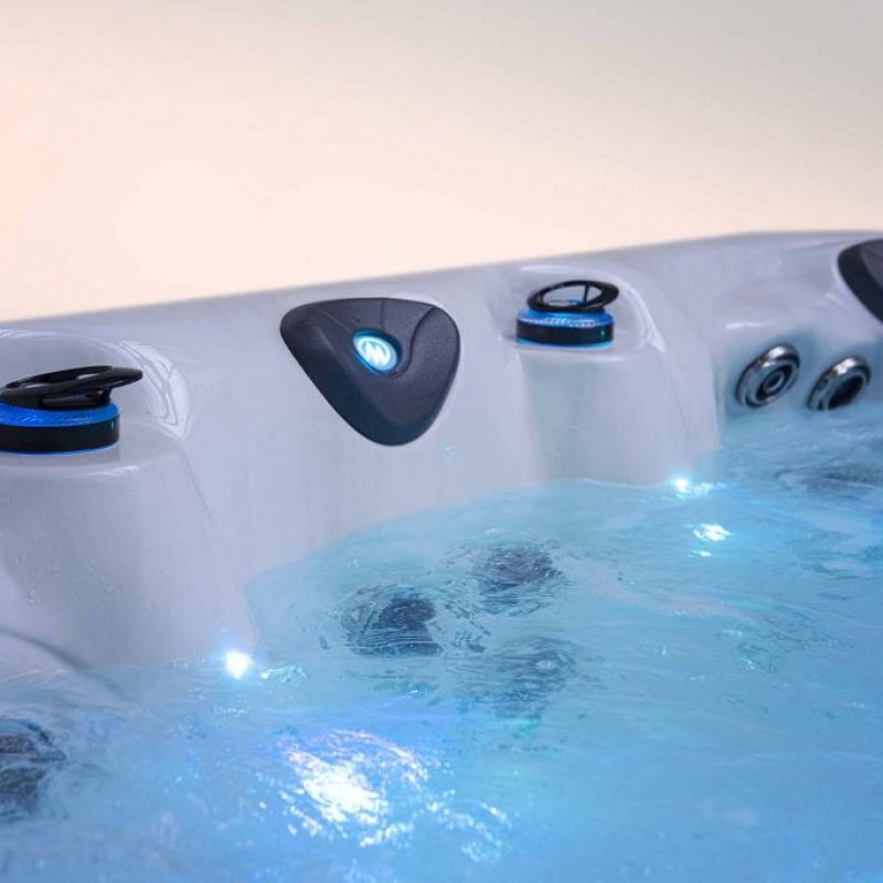 Spa Guy Hawaii - Honolulu Michael Phelps Spas